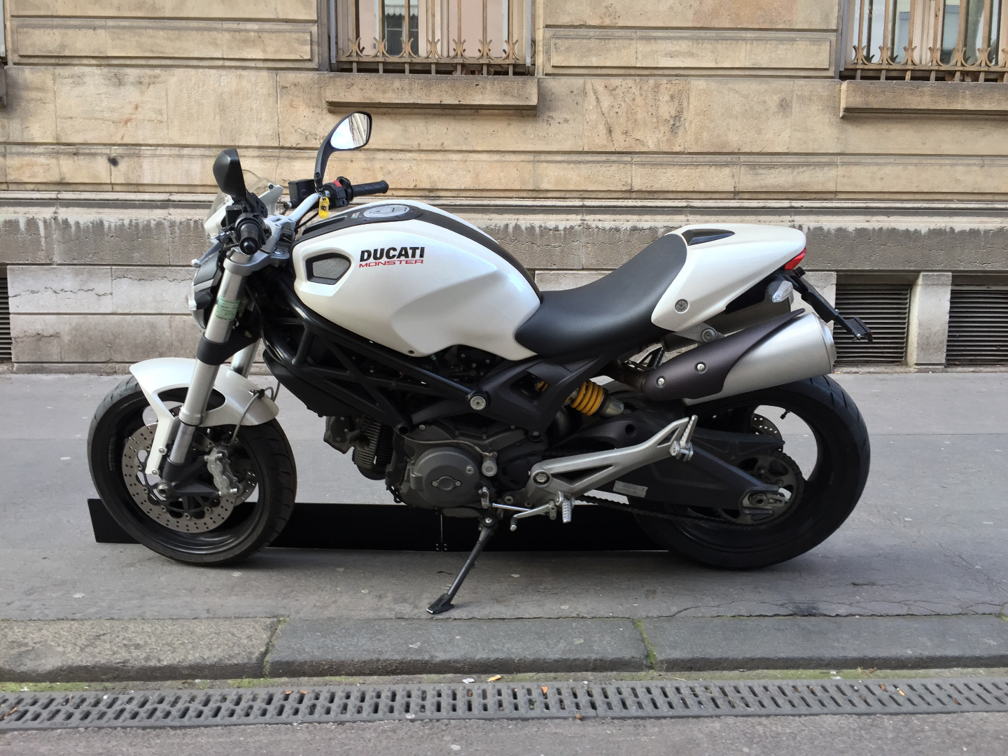 Moto depot : Motos d’occasion de 651 a 1000 cc ducati, MONSTER 696 ...