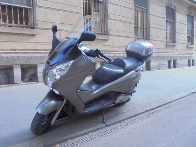 Moto depot : Motos d’occasion de 51 a 125 cc honda, S WING 125 ABS ...