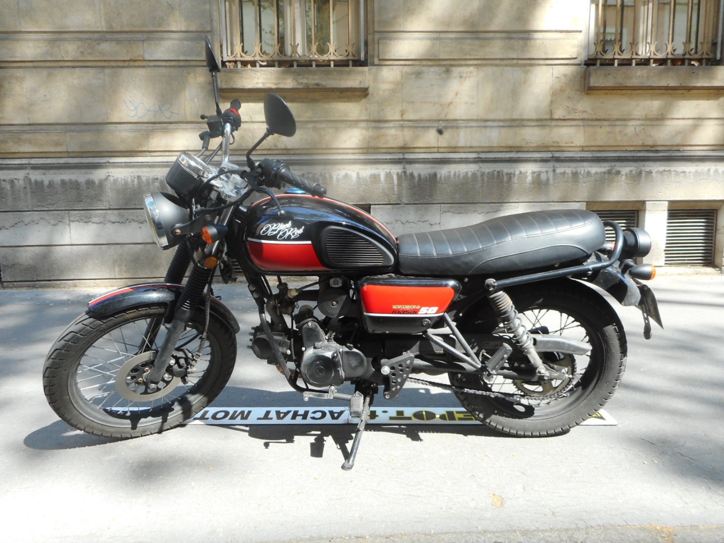 Moto depot : Motos d’occasion de 0 a 50 cc MASAI, BLACK ROAD 50 MASAI NOIR